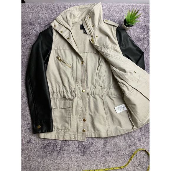H&M | Jackets & Coats | Hm Beige Utility Jacket Faux Leather Sleeves 4 ...